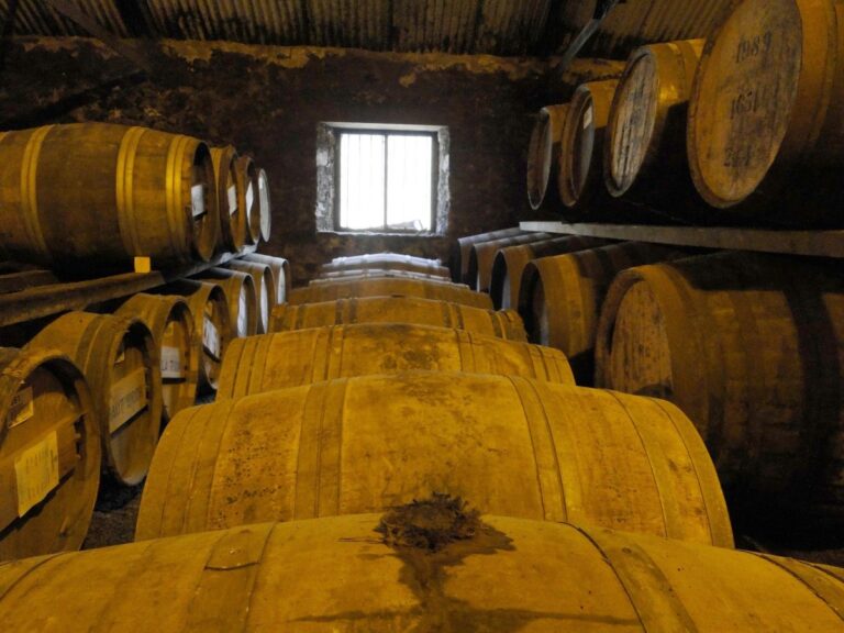Single Malt Scotch Whisky Regions | Scotland Tourist Information